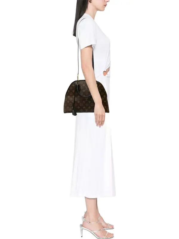 LOUIS VUITTON 2016 Monogram Alma Bnb Satchel - Brown
