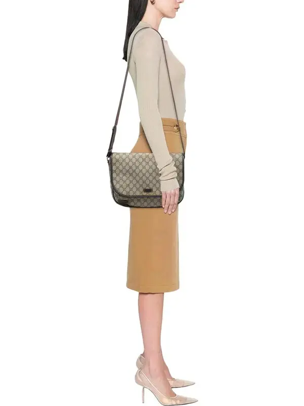Gucci 2016-2026 Gg Supreme Crossbody Bag - Neutrals