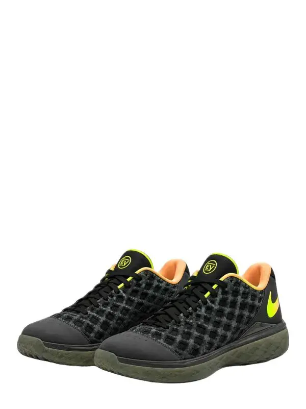 Nike Kobe 3 Low Protro Lace-up Sneakers - Black