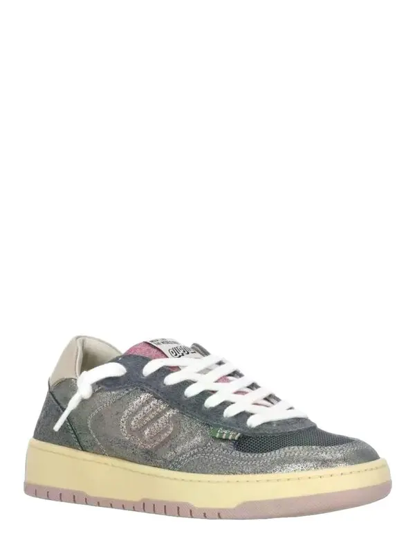 EVENU Laminated-effect Panelled Sneakers - Silver