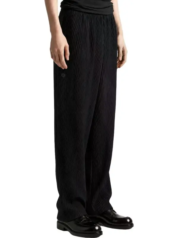 Issey Miyake Slash Pleated Straight-leg Trousers - Black
