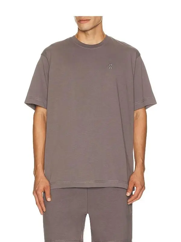 On Club Collective-tee In . Also - Grey