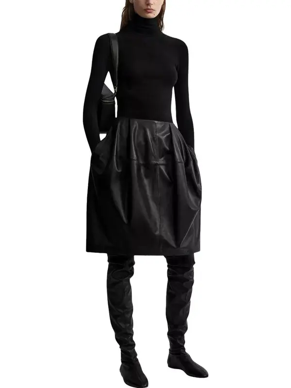 TOTEME Roll-neck Sweater - Black
