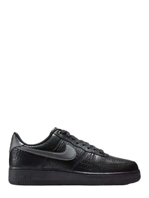 Nike Air Force 1 '07 Sneakers - Black