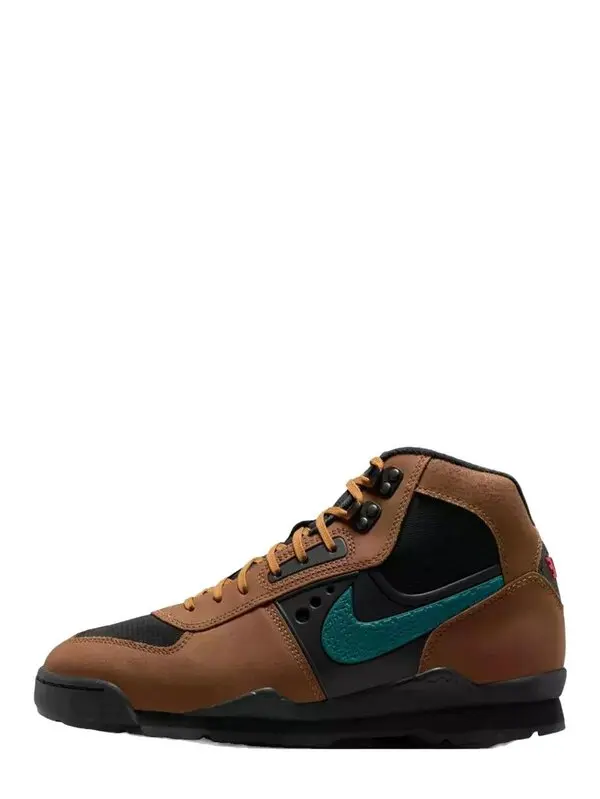 Nike Baltoro Sneakers - Brown
