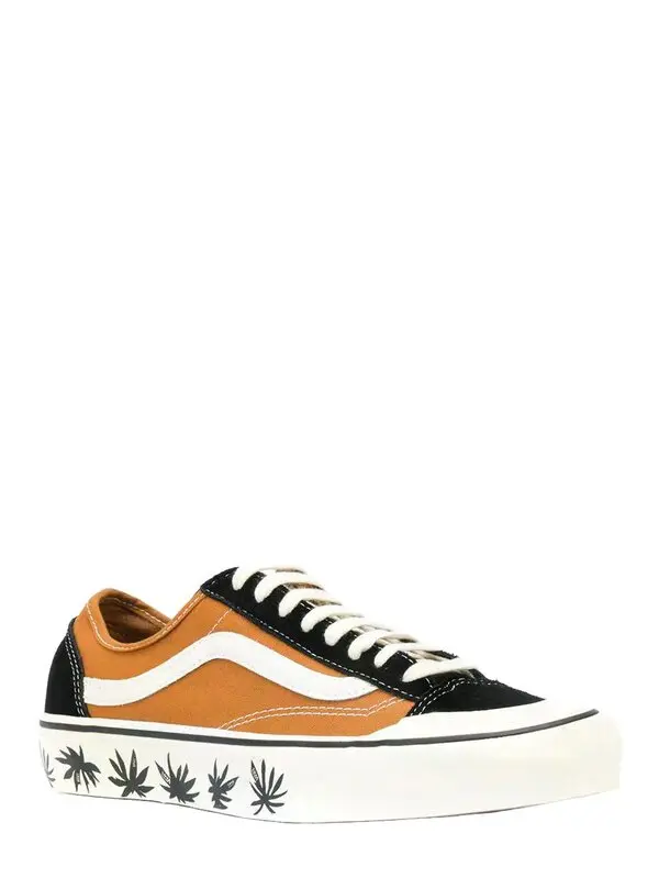 VANS Decon Low-top Sneakers - Brown