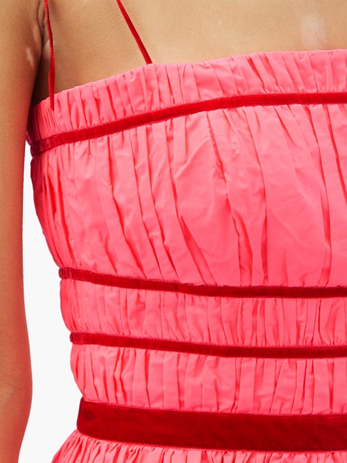 Candy Pink Fashion Trend: Hot Pink Outfit Ideas