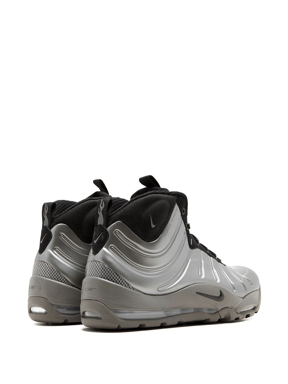nike air bakin posite silver