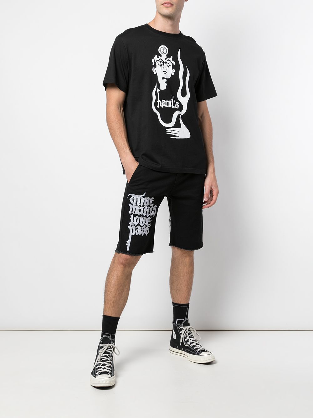 HACULLA. pain graphic t-shirt