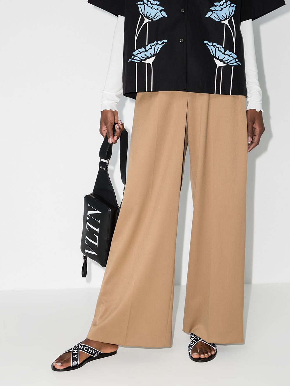 GIVENCHY Givenchy Logo-Strap Flat Sandals