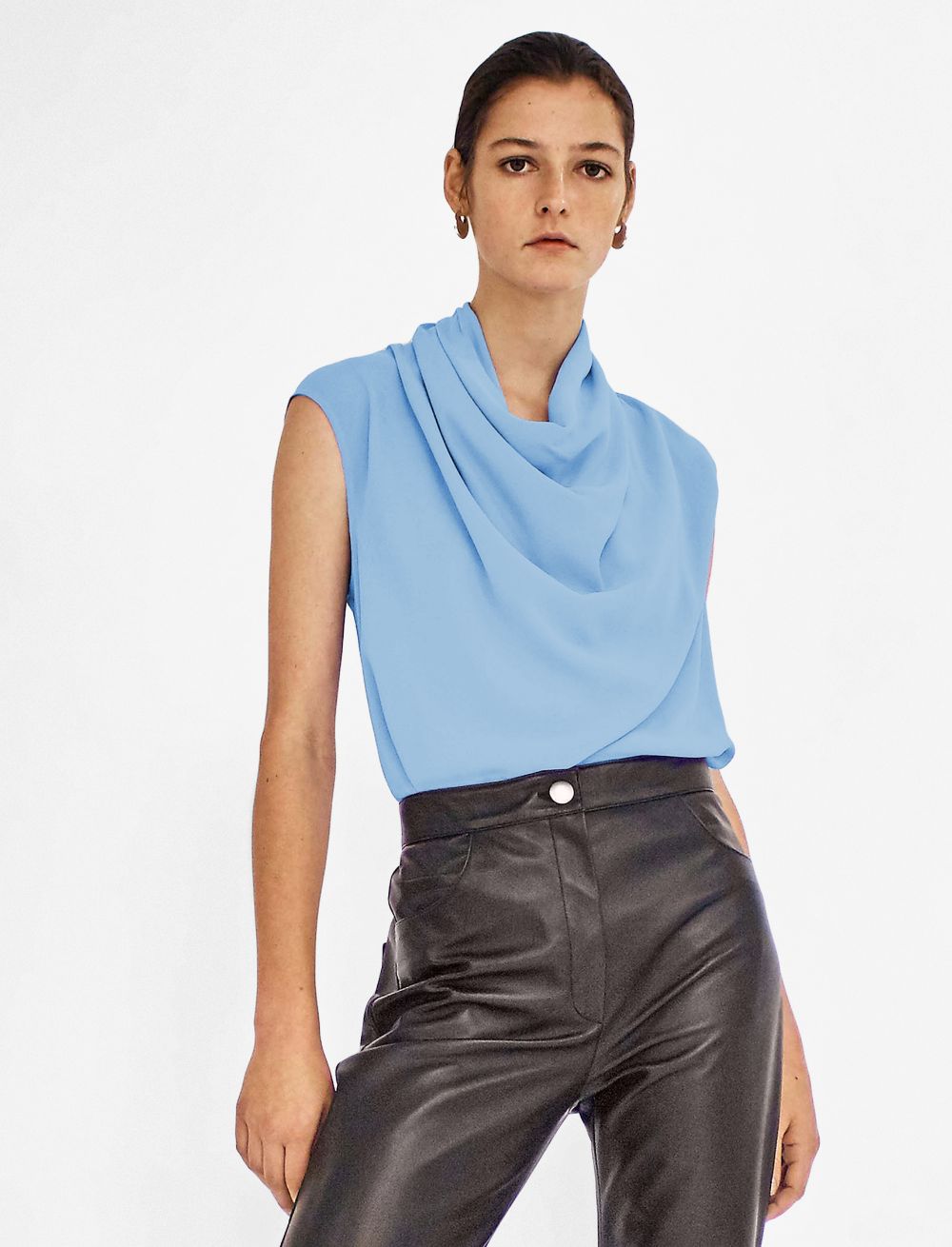 13561486~skyblue_0.jpg