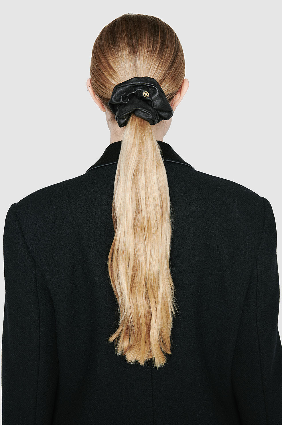 Anine Bing Large Gwinn Scrunchie 2 Pack - Black | Editorialist display picture 2