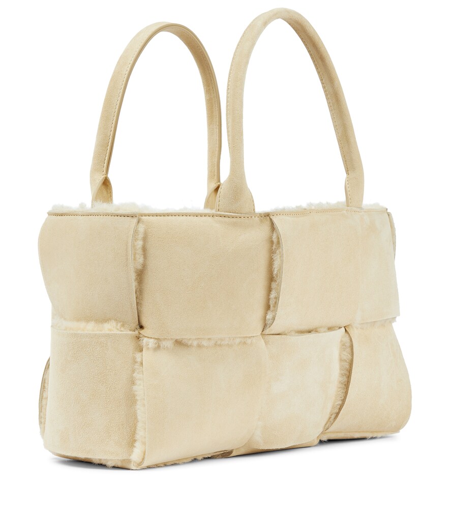 12 Best Shearling Bags 2023: Trendy Shearling Shoulder Bags & Totes