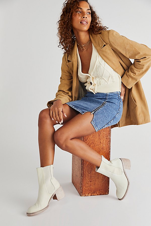 FREE PEOPLE Leather Chelsea Boots