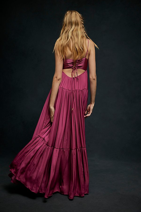 knee length dresses for ladies Freya Maxi Dress (Copy) – S&E Retail Expo main image 0
