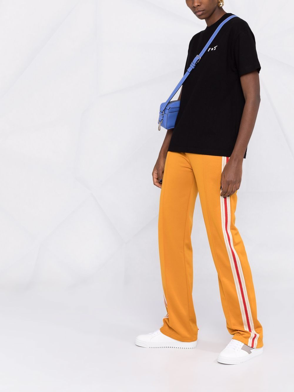 OFF-WHITE Logo-Print T-Shirt