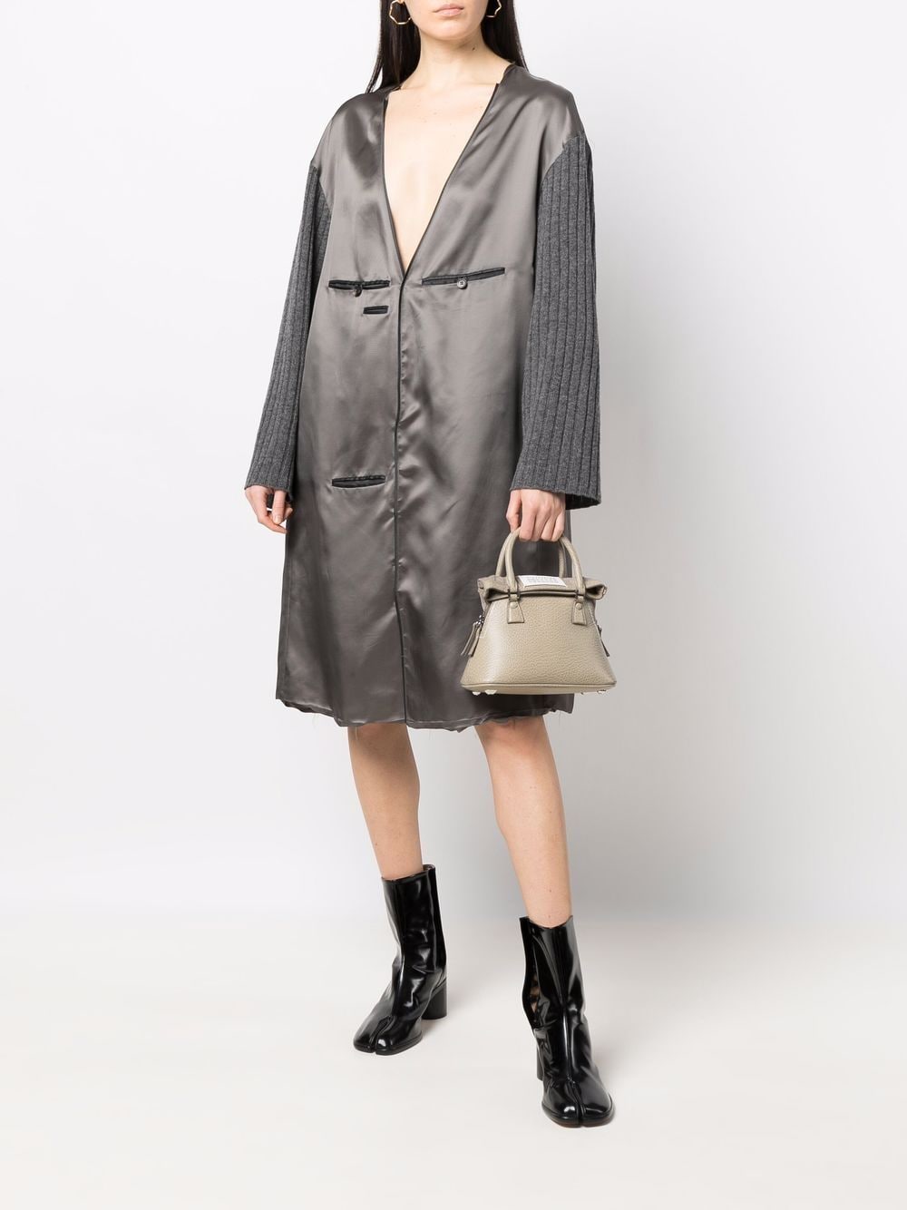 MAISON MARGIELA Maison Margiela Contrasting-Sleeves V-Neck Shift Dress