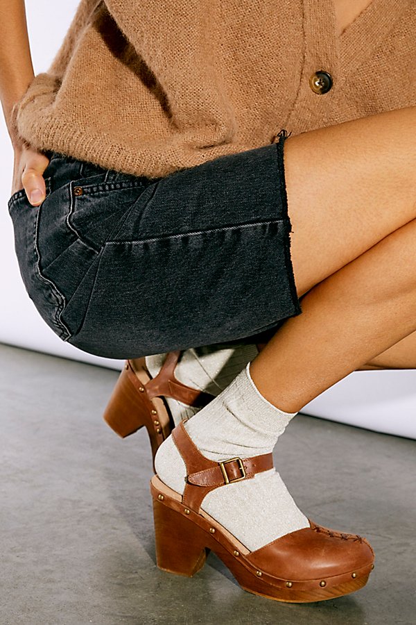 FREE PEOPLE Leather Platform Clogs with Stud Detailing and Adjustable Ankle Straps