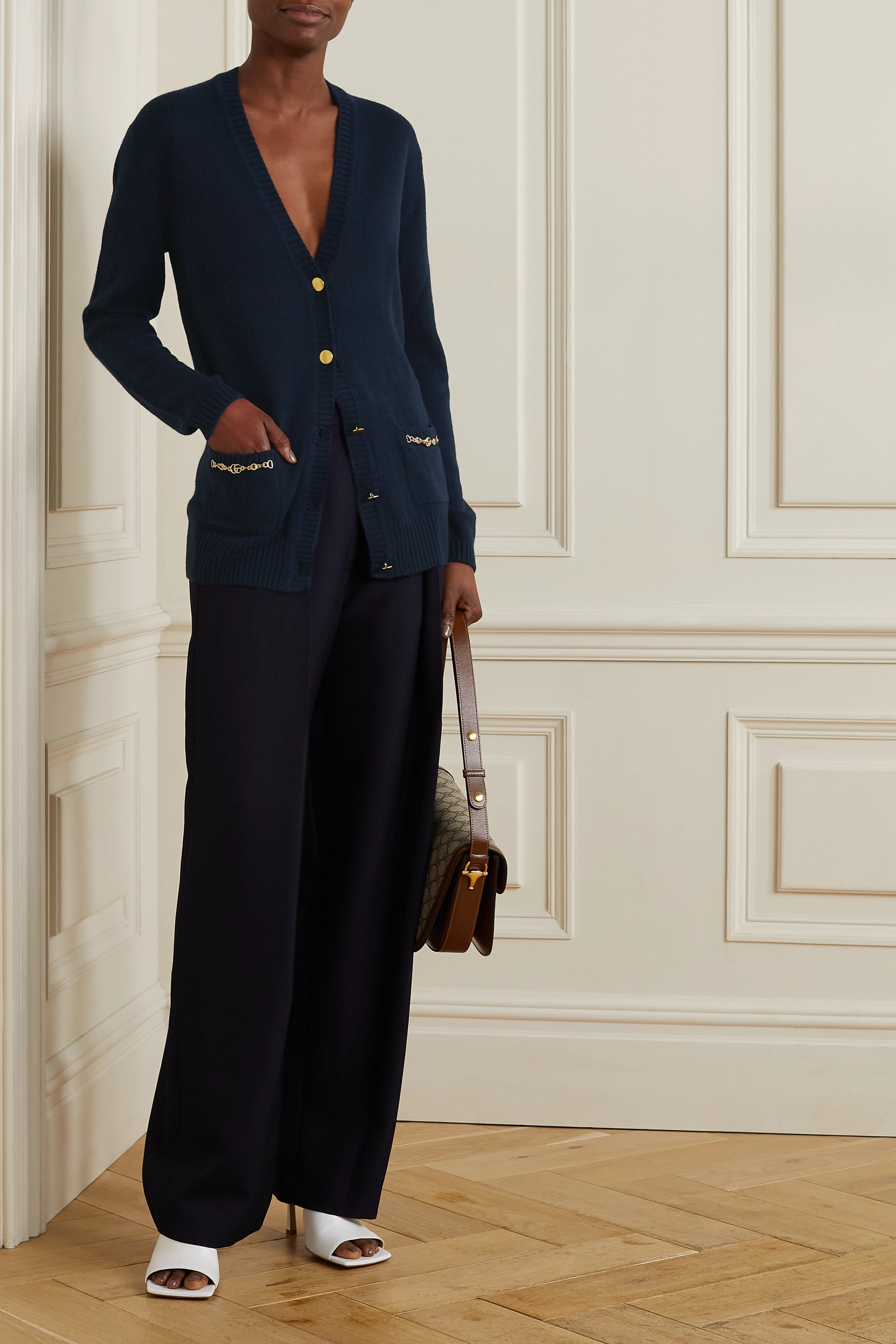 7 Navy and Black Outfit Ideas You’ll Want to Wear Again and Again