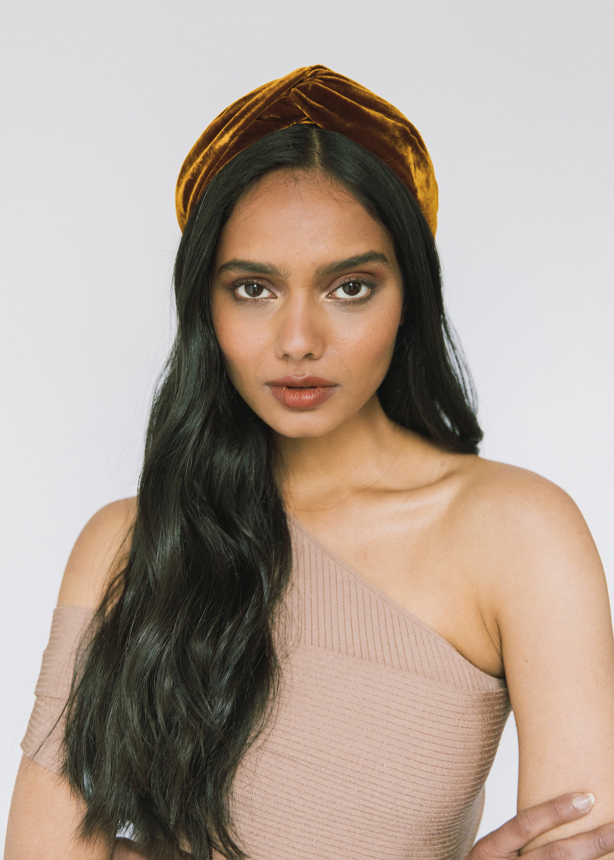 Jennifer Behr Tori Headband in Ruby Velvet Jennifer Behr Tori Headband in Velvet | REVERSIBLE main image 4