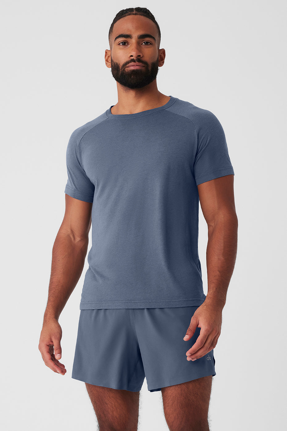 ALO ALO Triumph Raglan T-Shirt