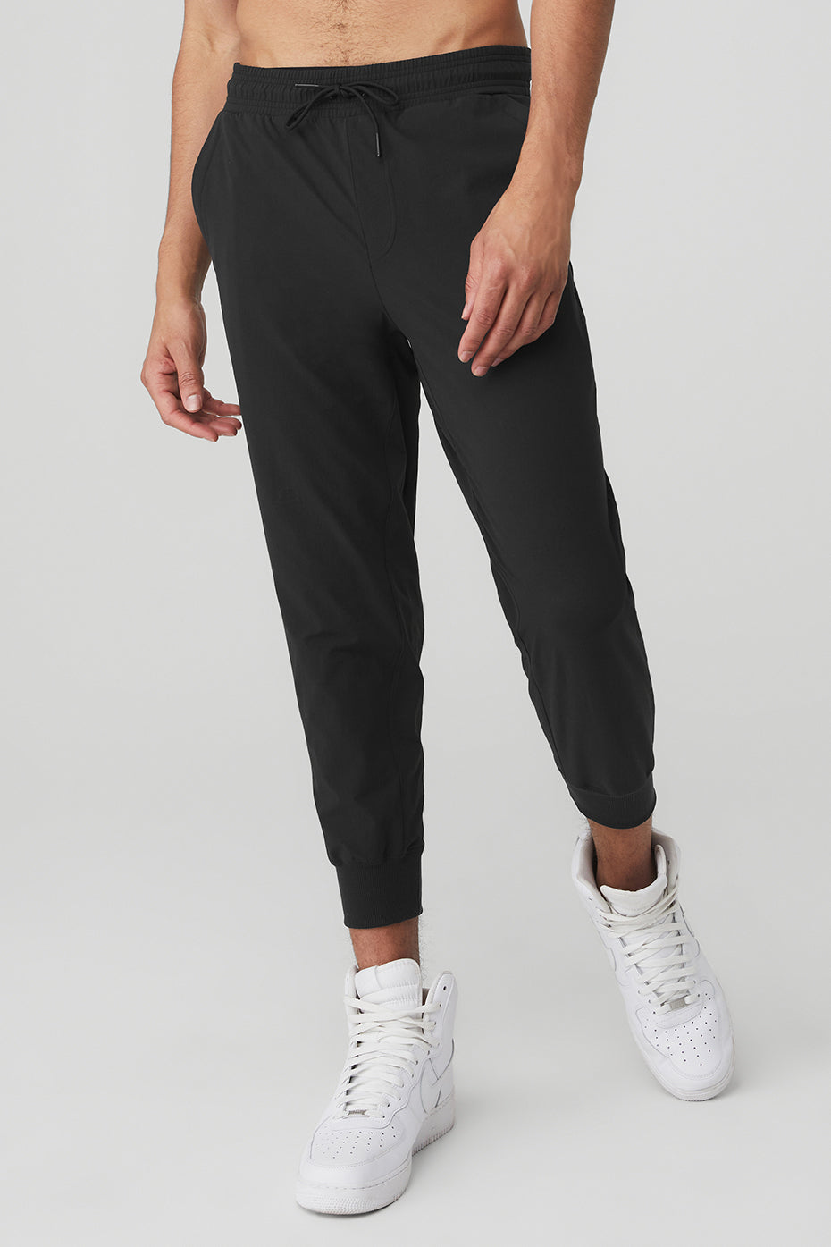 Alo Yoga Co-Op 7/8 Pants - Black | Editorialist