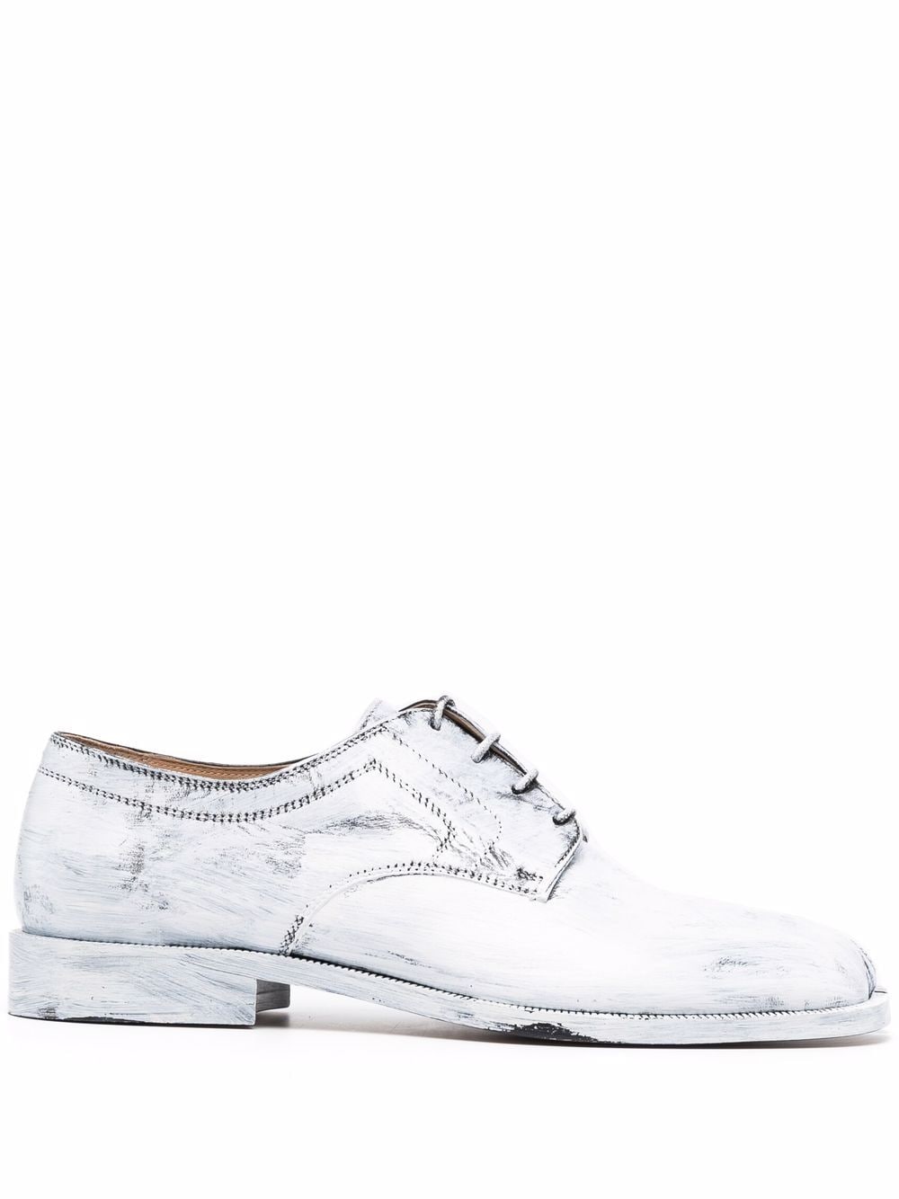 ドレス/ビジネス maison martin margiela paint Derby shoes Maison Margiela Tabi Bianchetto Derby Shoes In White | Editorialist