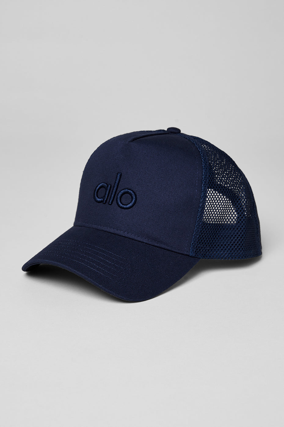 Alo Yoga Performance Off-Duty Cap - Espresso/Espresso | Editorialist