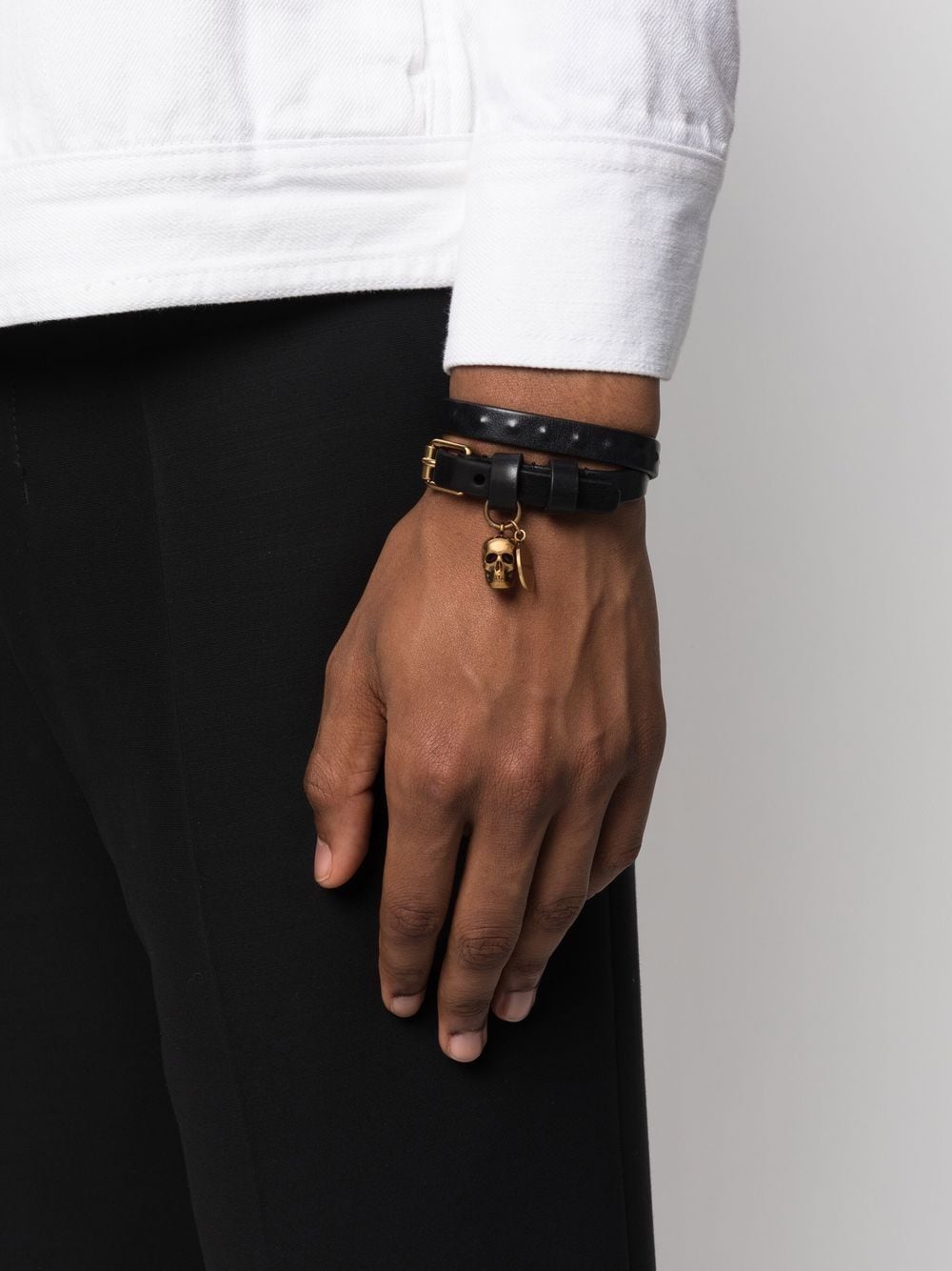 Alexander Mcqueen Double Wrap Skull Bracelet - Black | Editorialist