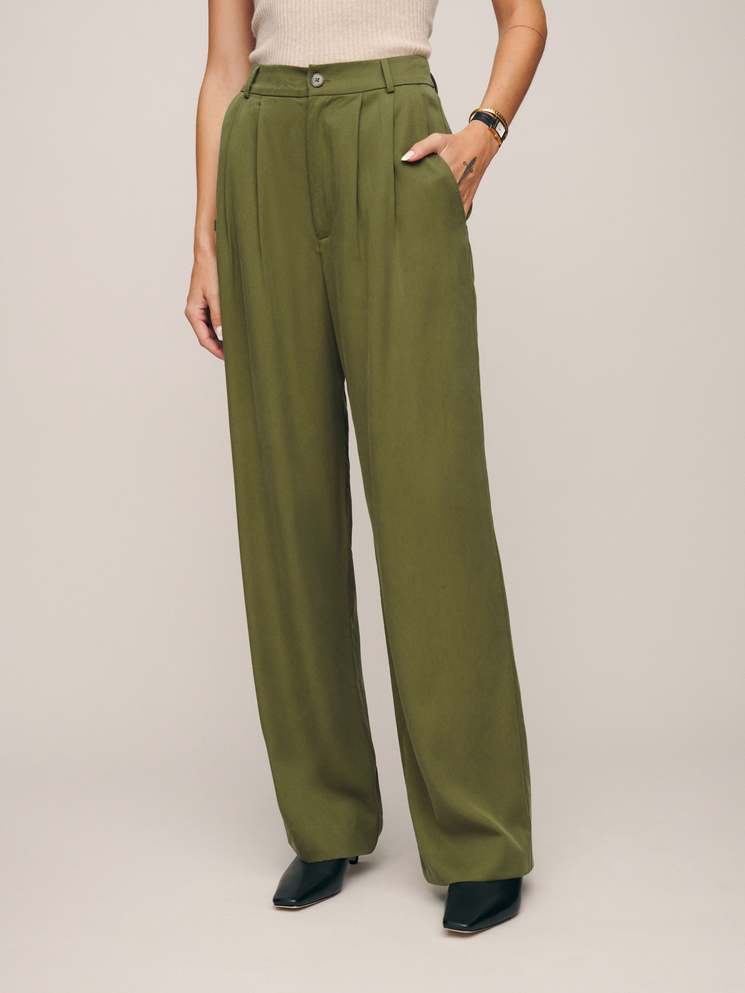 Reformation Mason Pant - Ivory | Editorialist display picture 1