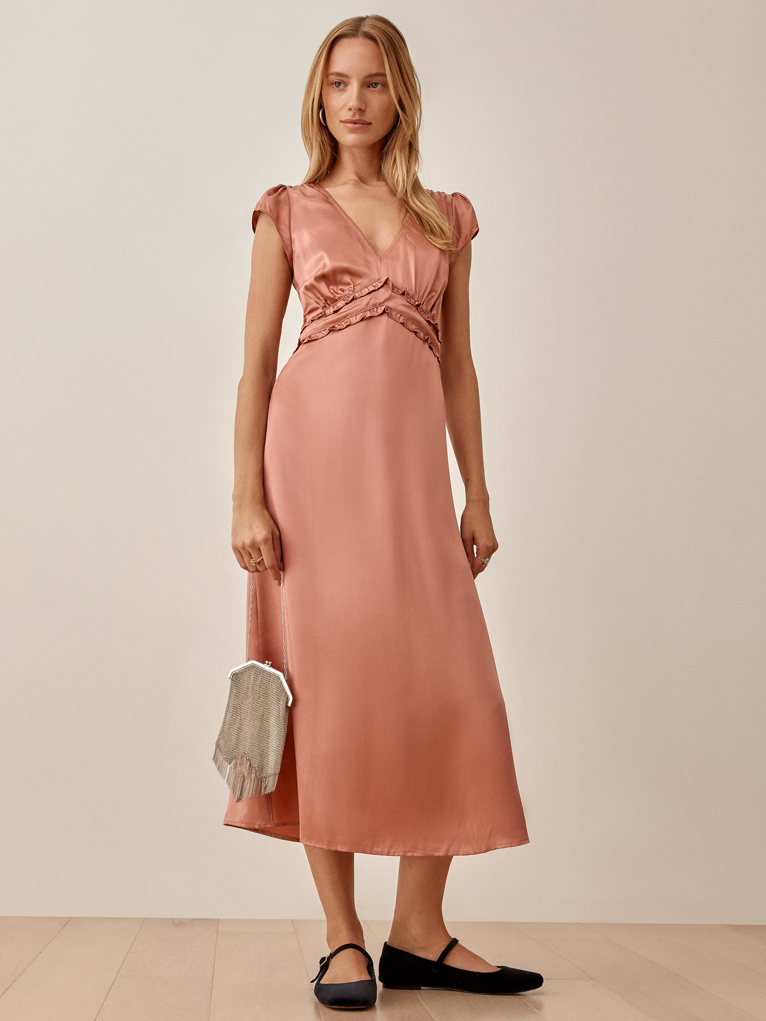 Reformation Kaye Dress - Audrey | Editorialist Reformation Kaye Dress - Audrey | Editorialist