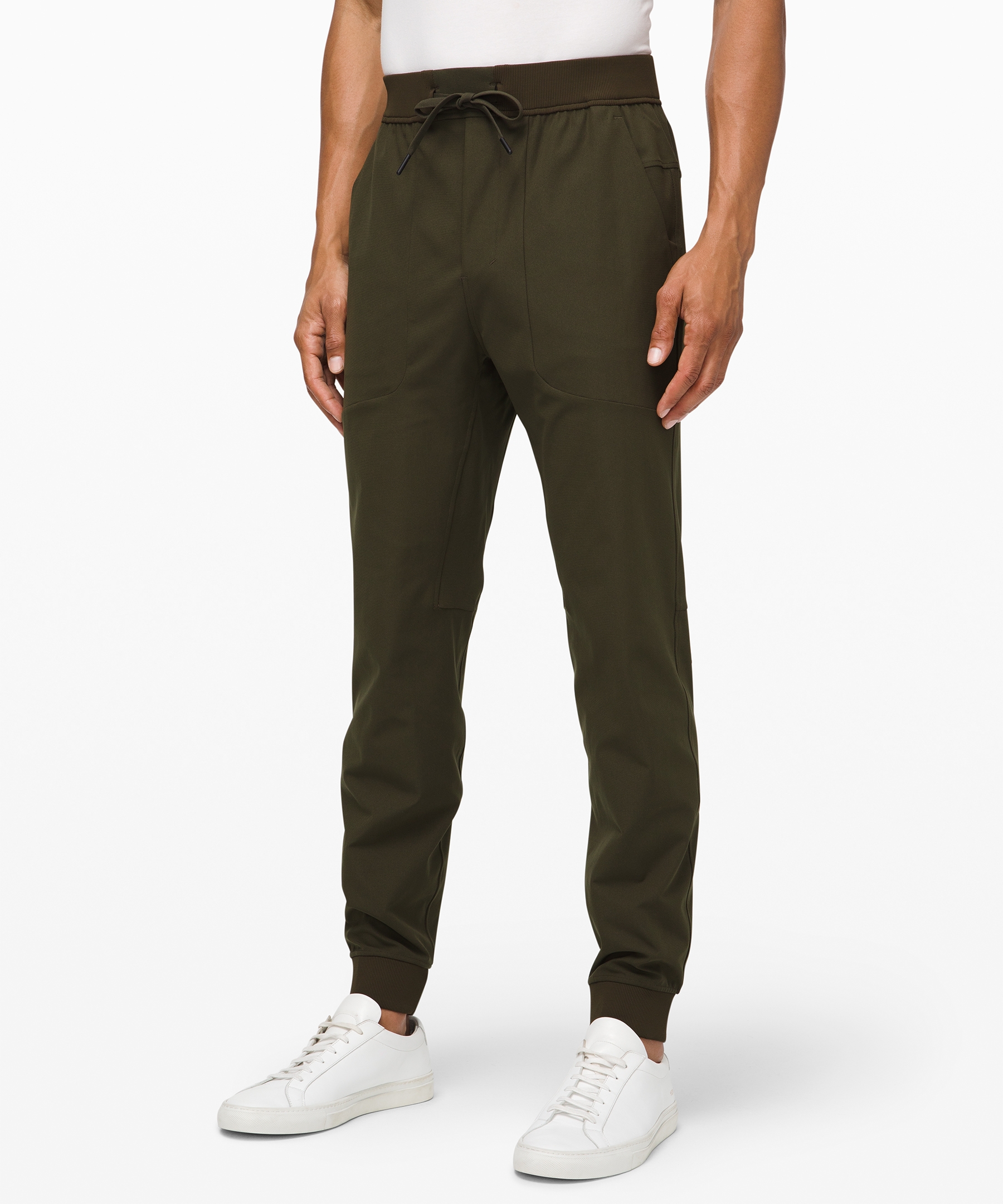 abc jogger shorter 28