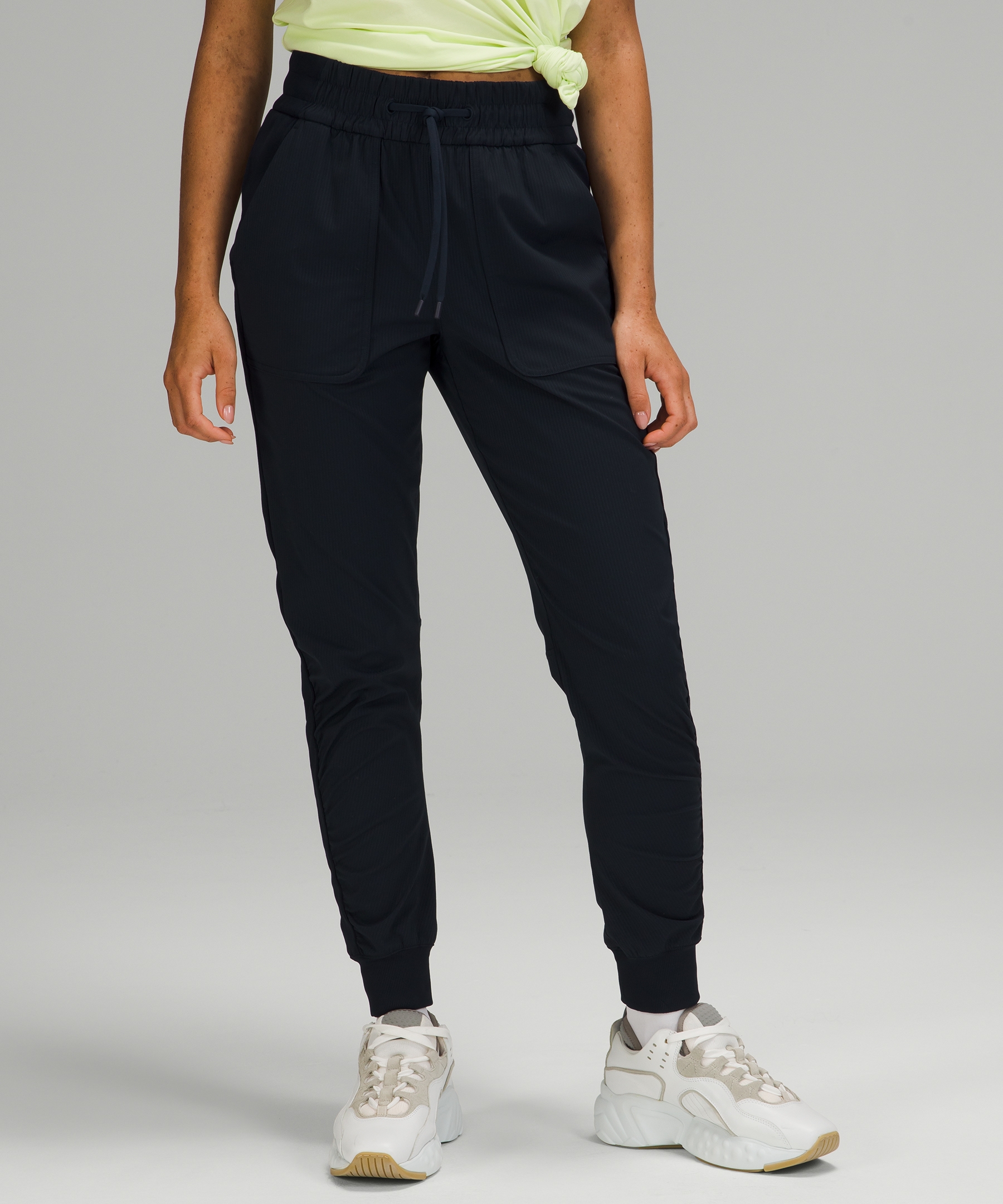 Beyond The Studio Jogger - Editorialist