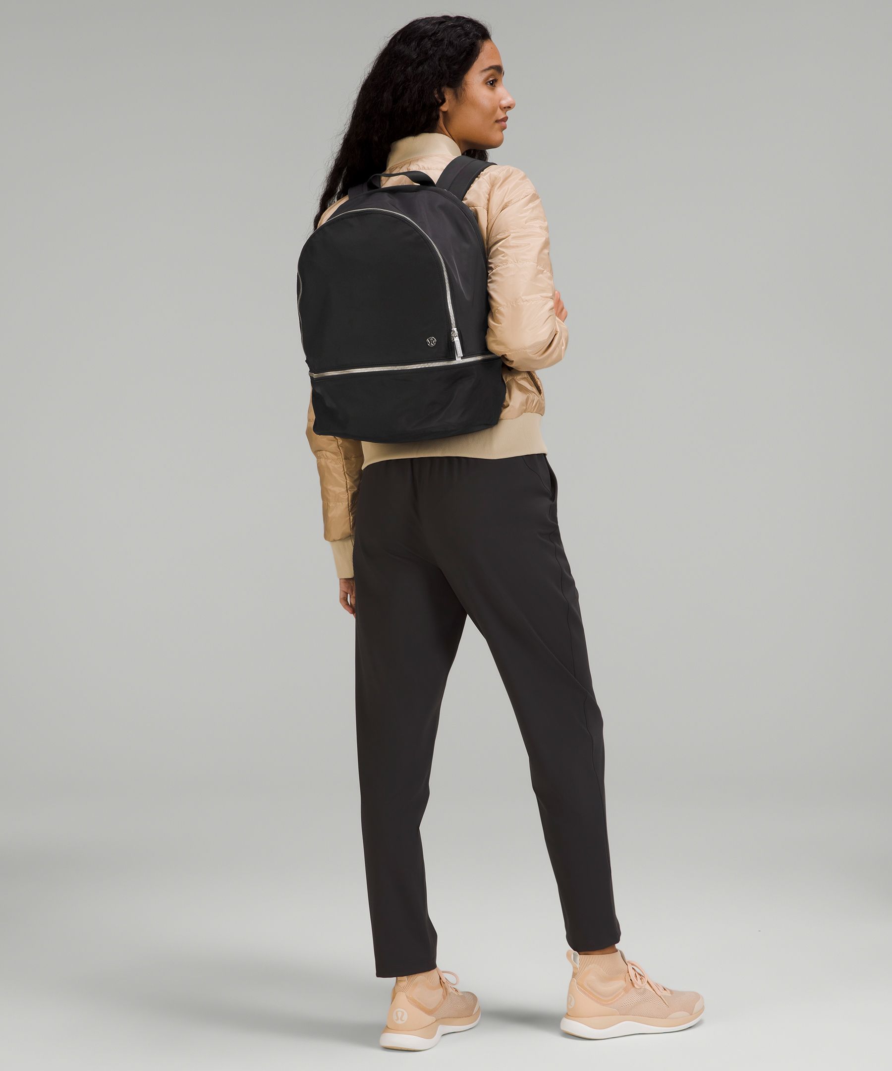 Lululemon City Adventurer 20L Backpack Lululemon City Adventurer 20L Backpack In Black (LW9DU4S  main image 3