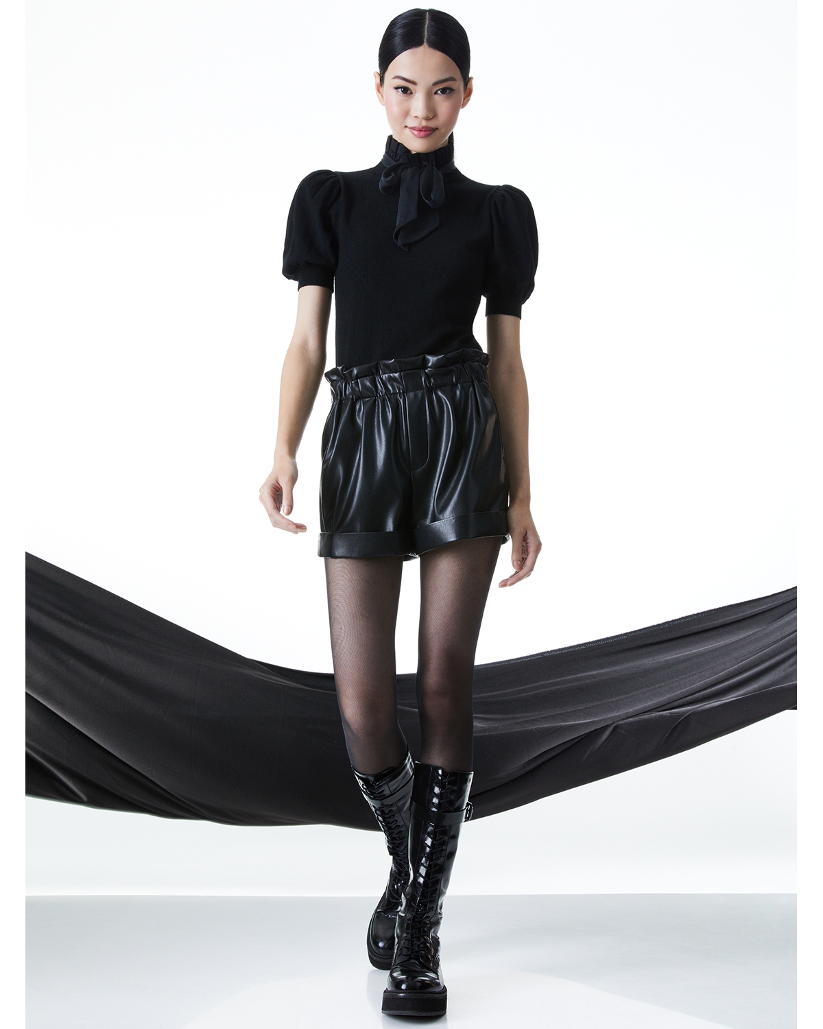 ALICE + OLIVIA Alice And Olivia reagan faux leather shorts