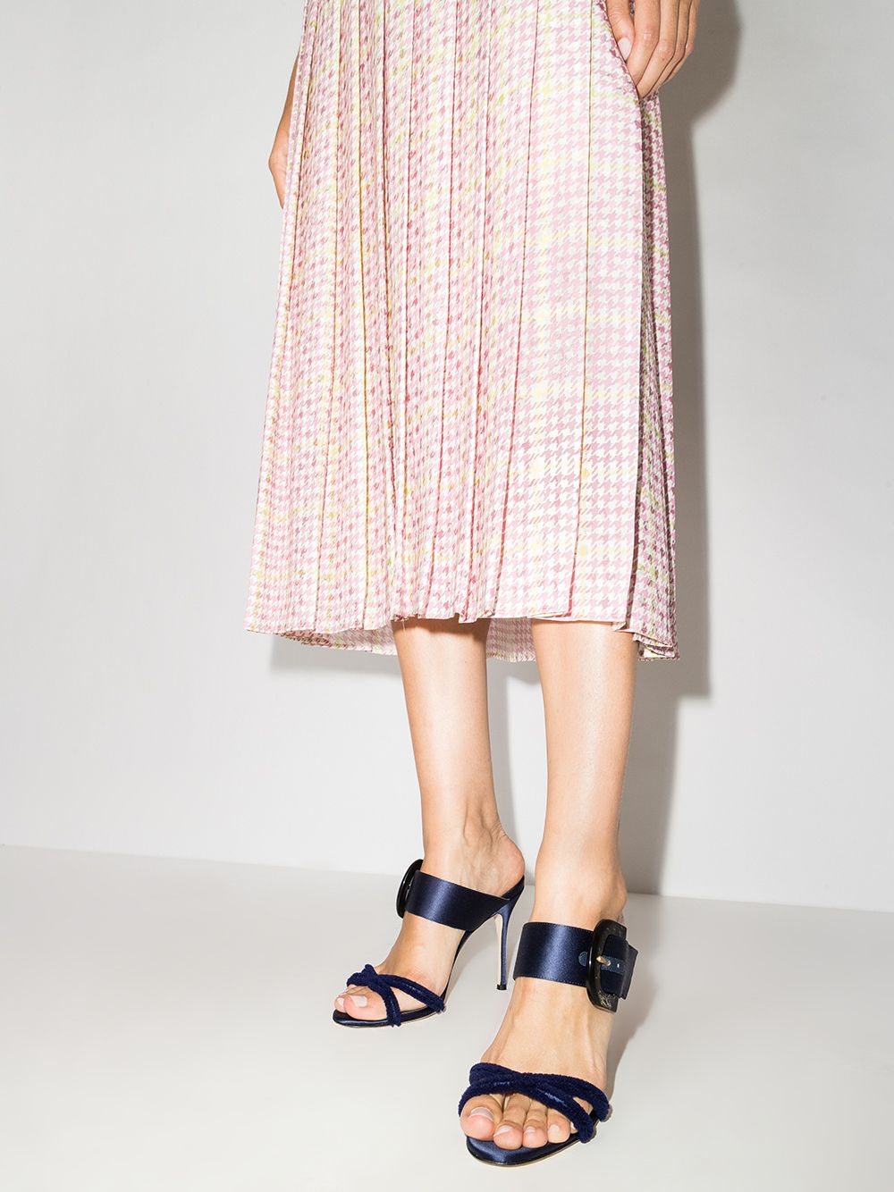 MANOLO BLAHNIK Manolo Blahnik Gey Open-Toe Mules