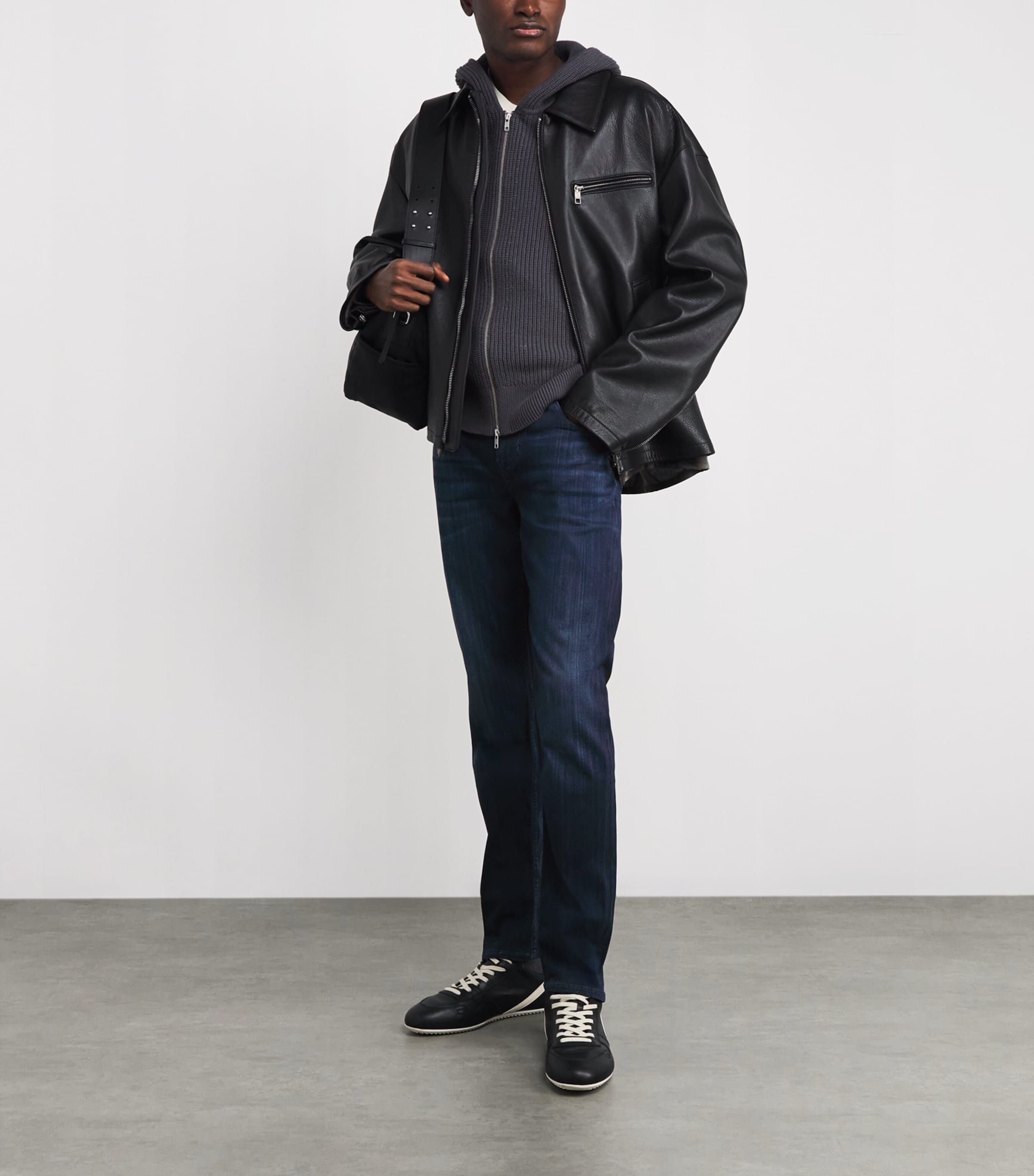 7 FOR ALL MANKIND Slimmy Tapered Luxe Performance Plus Jeans