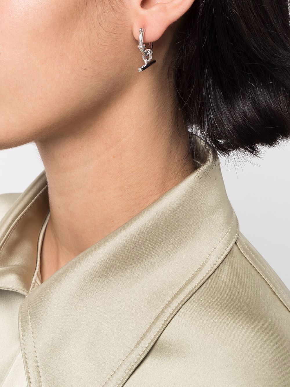 アクセサリー Maria Black Escape Huggie hoop earrings Maria Black Escape Charm Huggie - Silver | Editorialist