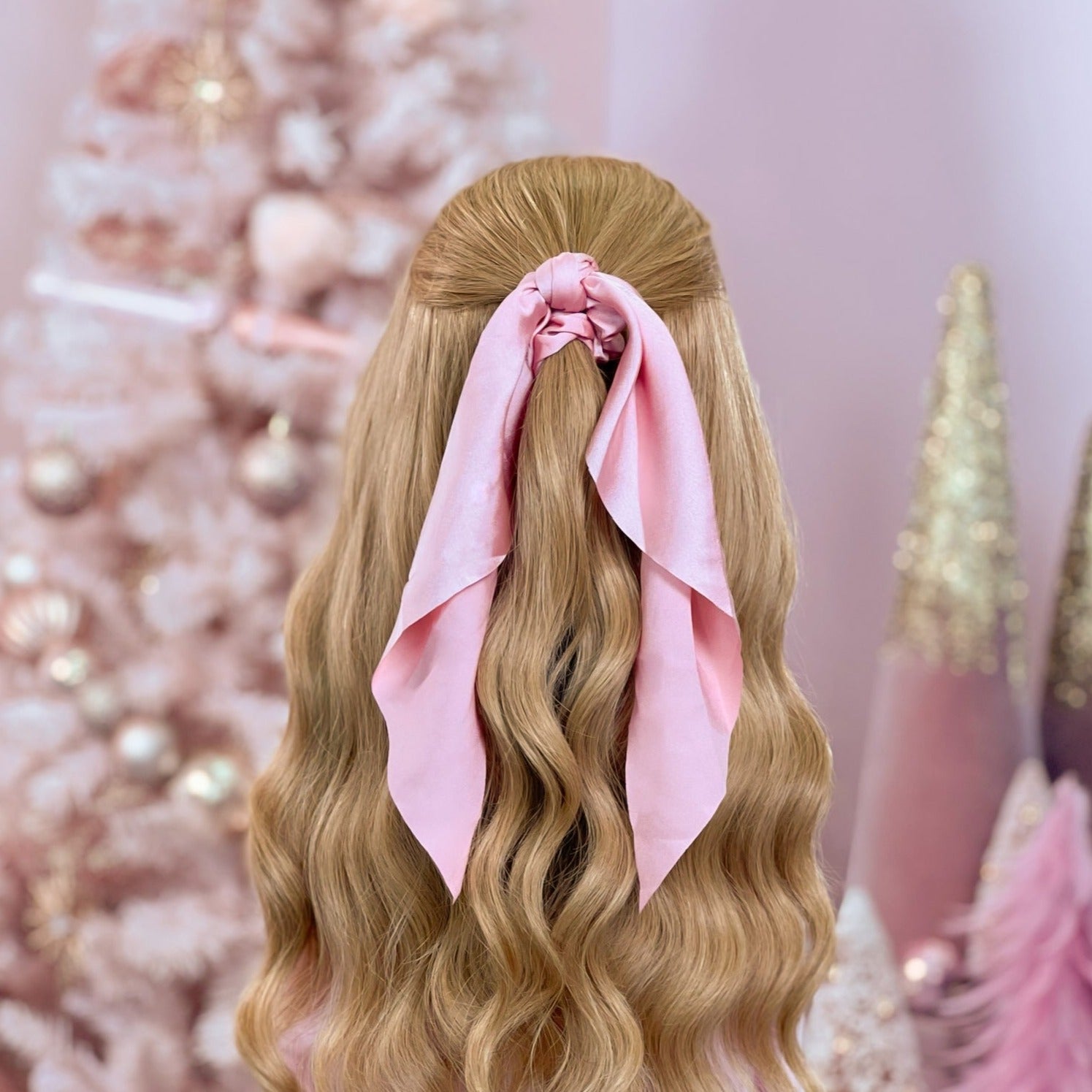 New! Beachwaver Co Catwalk collection accessories hair clips, scrunchies,Scarfs The Best Silk and Satin Hair Accessories for Textured Hair  main image 2