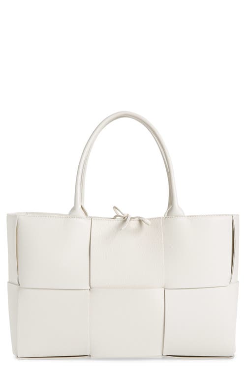 The 15 Best Designer Leather Tote Bags For All Year Round