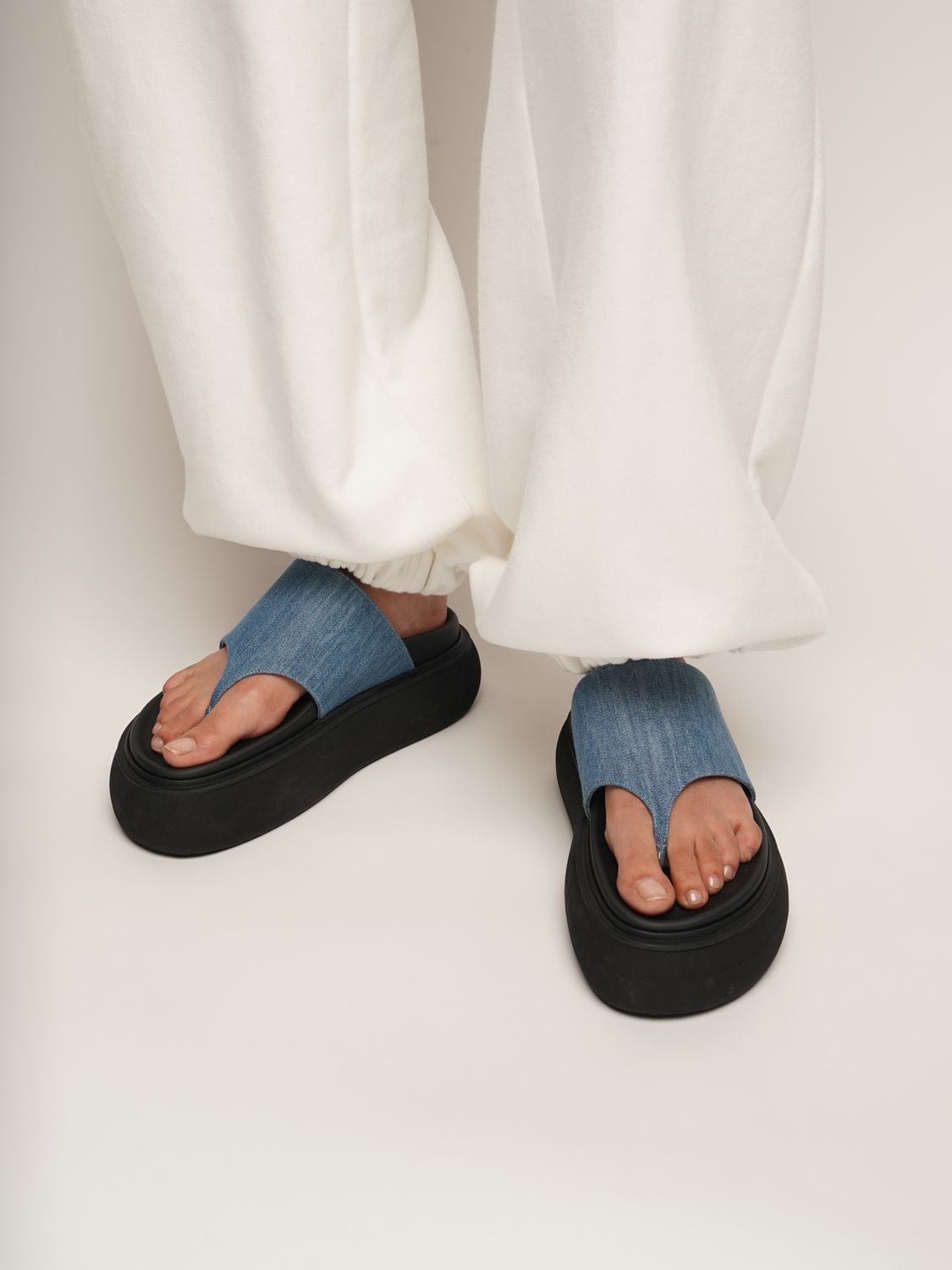 THE ATTICO Flatform Denim Slides | Editorialist