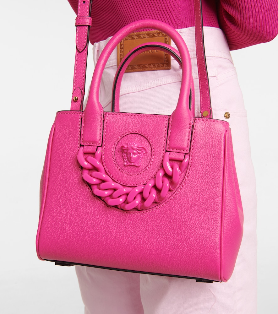 The 14 Best Pink Bags: Valentino, Jacquemus, and Versace