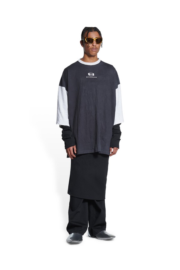 18881527~black_0.jpg