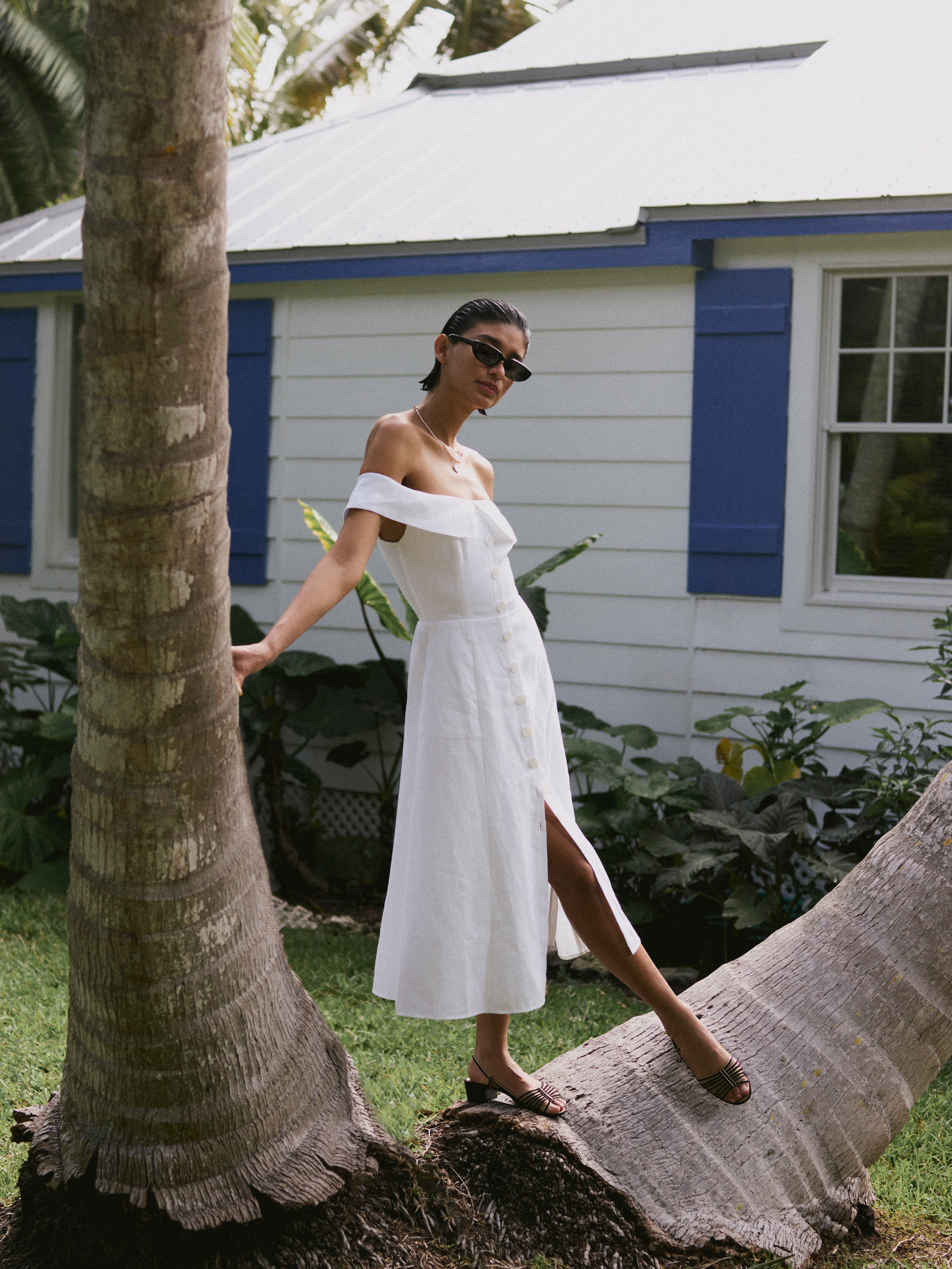 white linen dresses made in italy Vintage White 100% Linen Made in Italy Blouse Dress (Large) main image 1