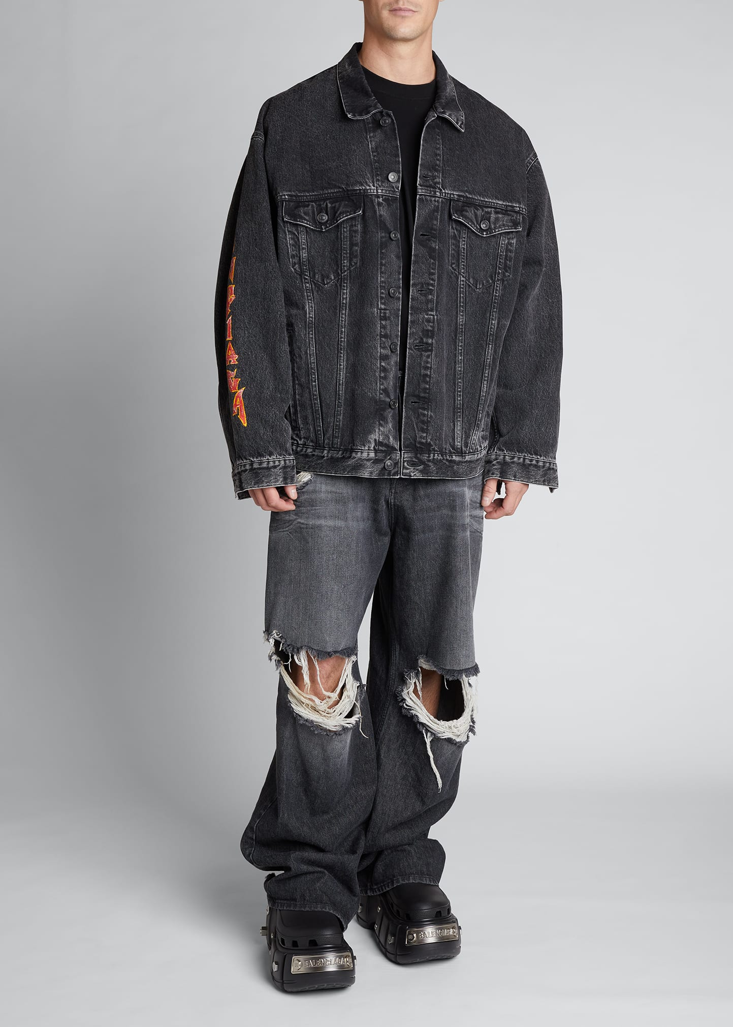 Balenciaga Metal-Logo Oversized Trucker Jacket In Anthracite - 40 