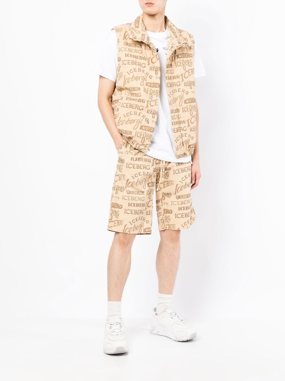 ICEBERG Iceberg Logo-Print Deck Shorts