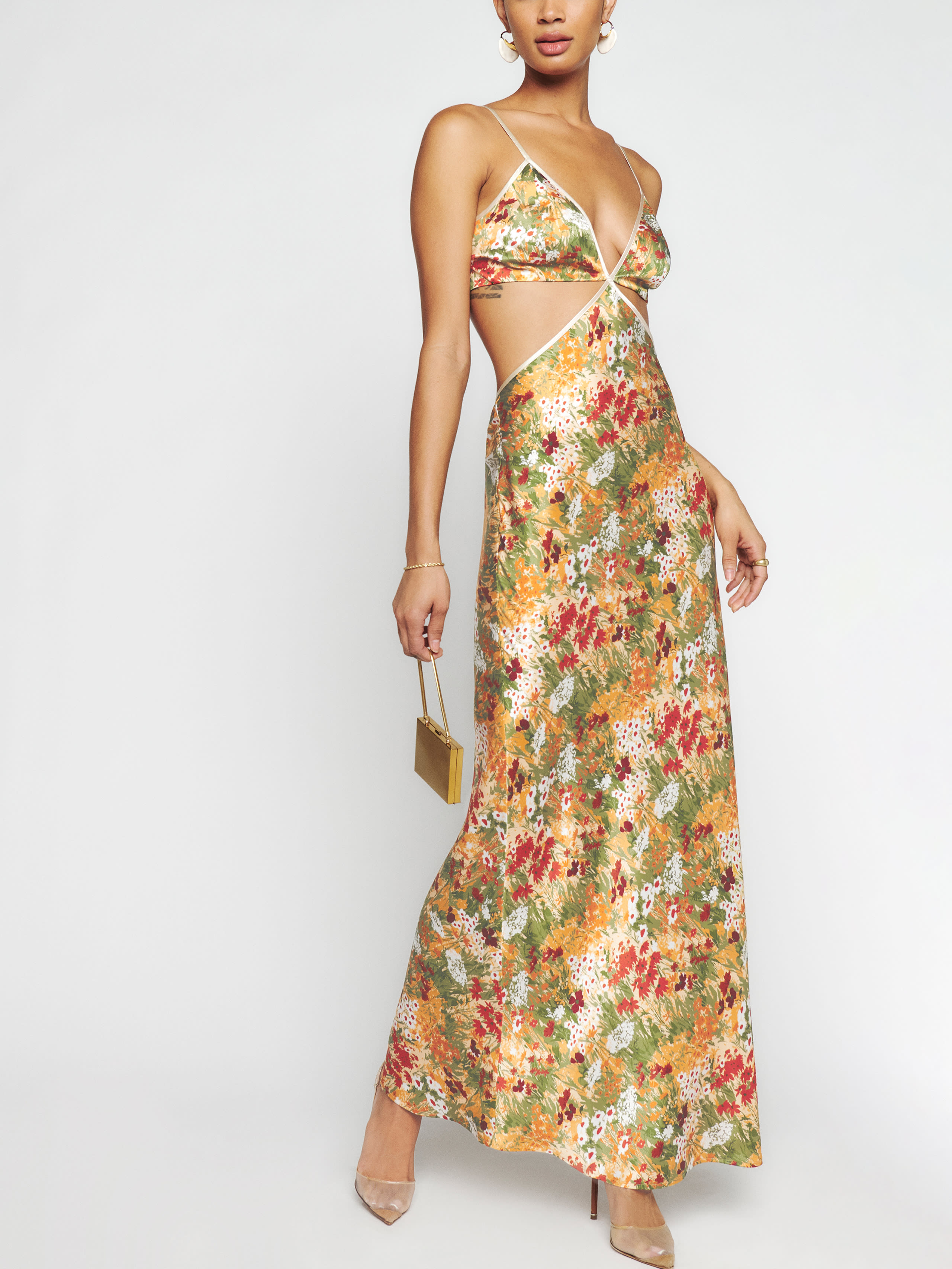 reformation poppy dress in ivory Reformation poppies silk dress Sz 10 womens, long maxi silk dress with cutouts