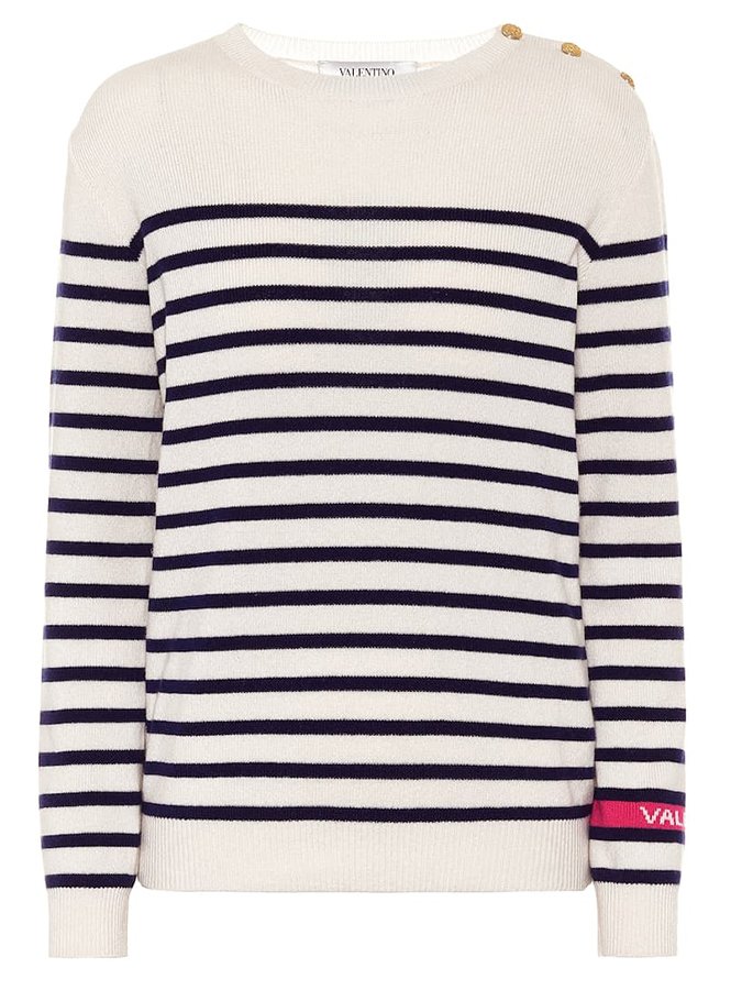 The Complete Guide to Stylish Striped Outfits For Women | Editorialist