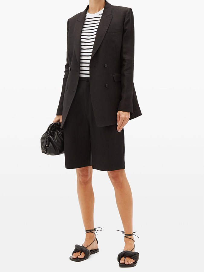 The Complete Guide to Stylish Striped Outfits For Women | Editorialist