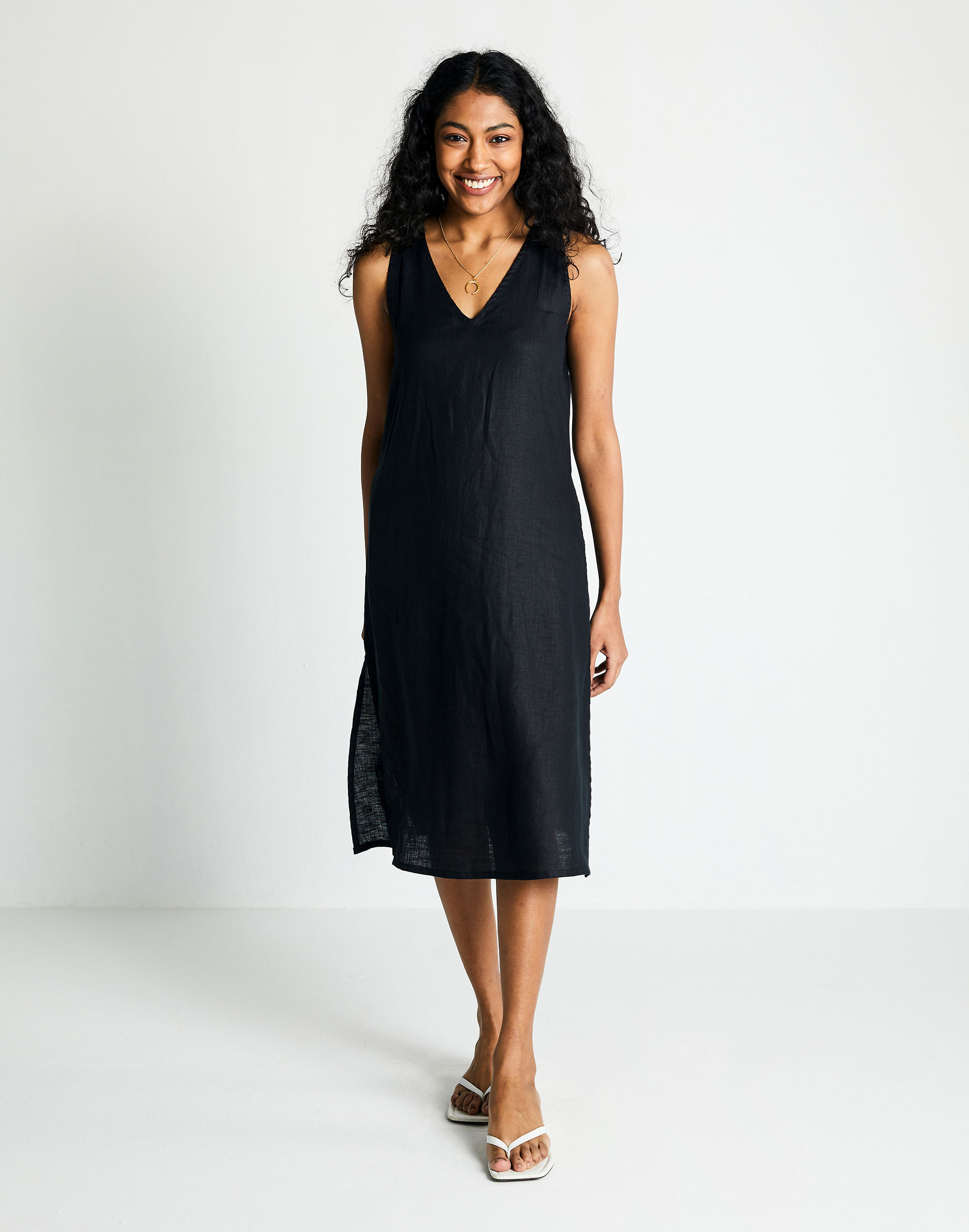 Madewell Scoopneck Tank Maxi Dress In Botanical Green - 37% Off | Editorialist Madewell Scoopneck Tank Maxi Dress In Botanical Green - 37% Off | Editorialist